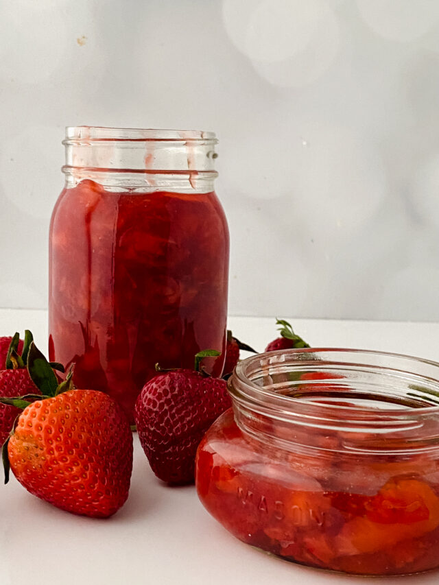 Easy Homemade Strawberry Preserves Recipe