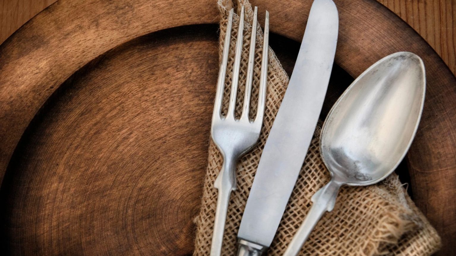 12 Ways To Recycle Wood Ash From Your Fireplace, Firepit Or Wood ...