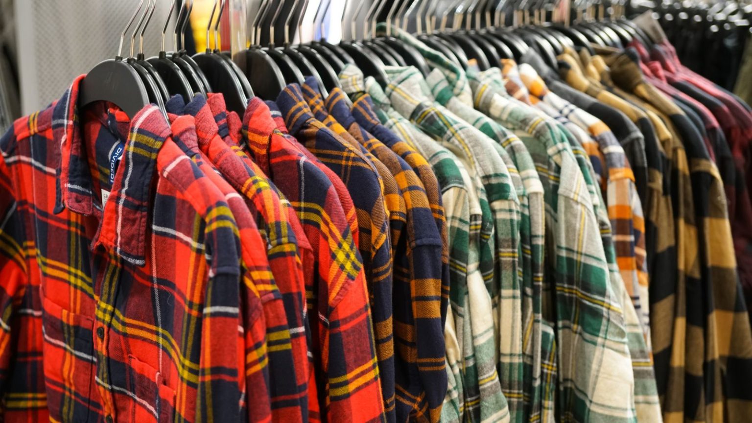 14 Prepper Items To Buy At The Thrift Store