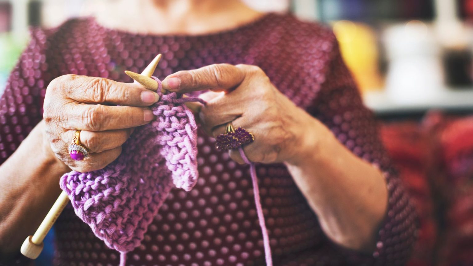 18 Old-Fashioned Hobbies To Try If You’re In Your Granny Era