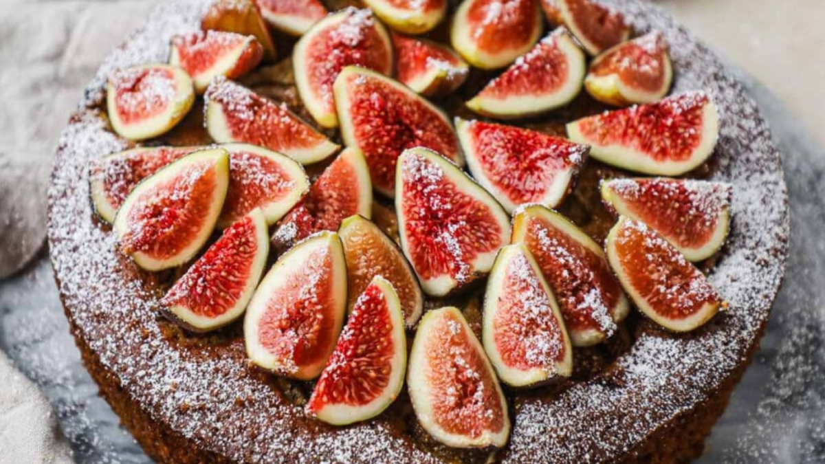15 Fig Recipes You’ll Fall In Love With
