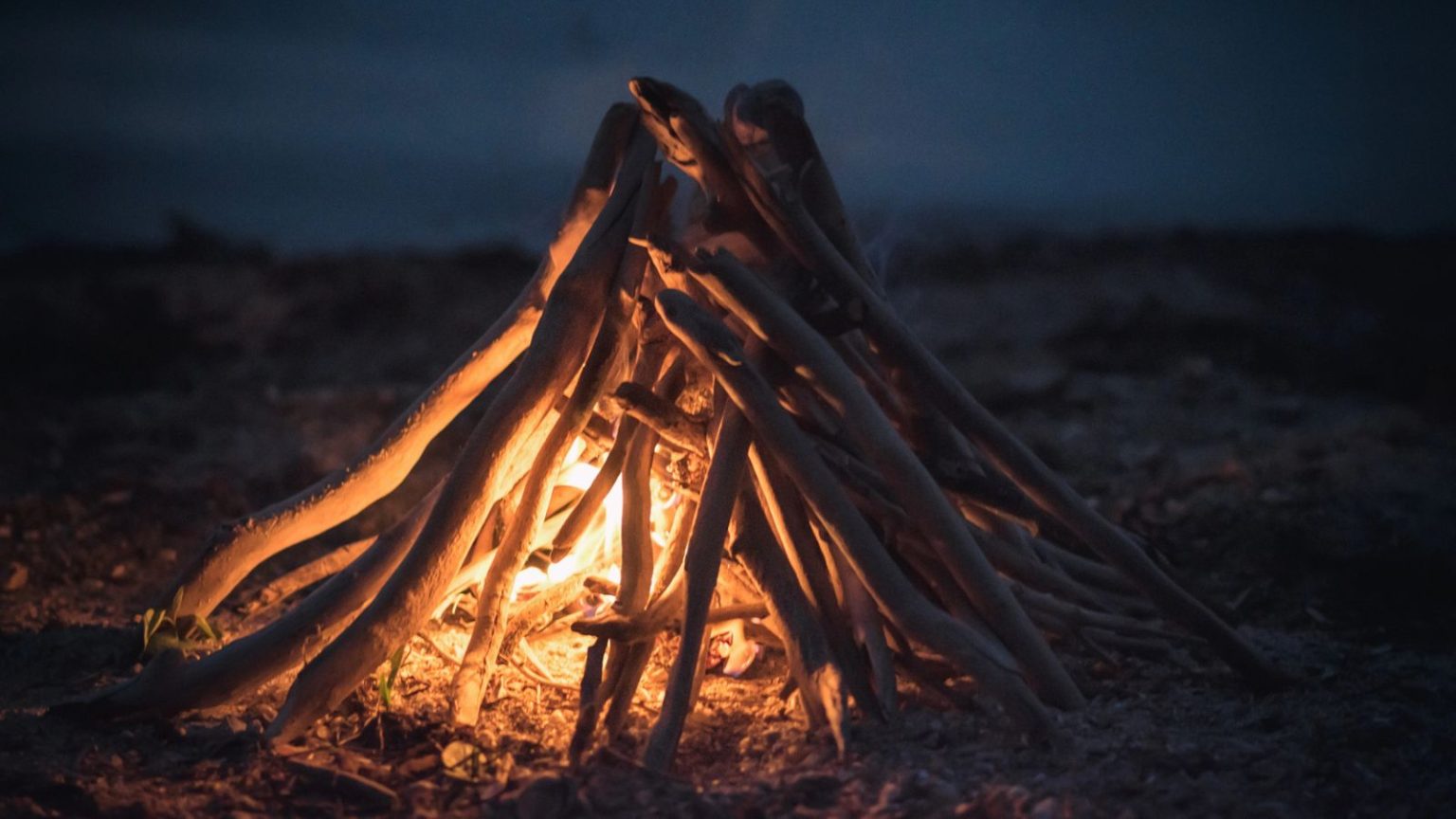 15 Fire Starting Tricks To Ignite Your Survival Skills