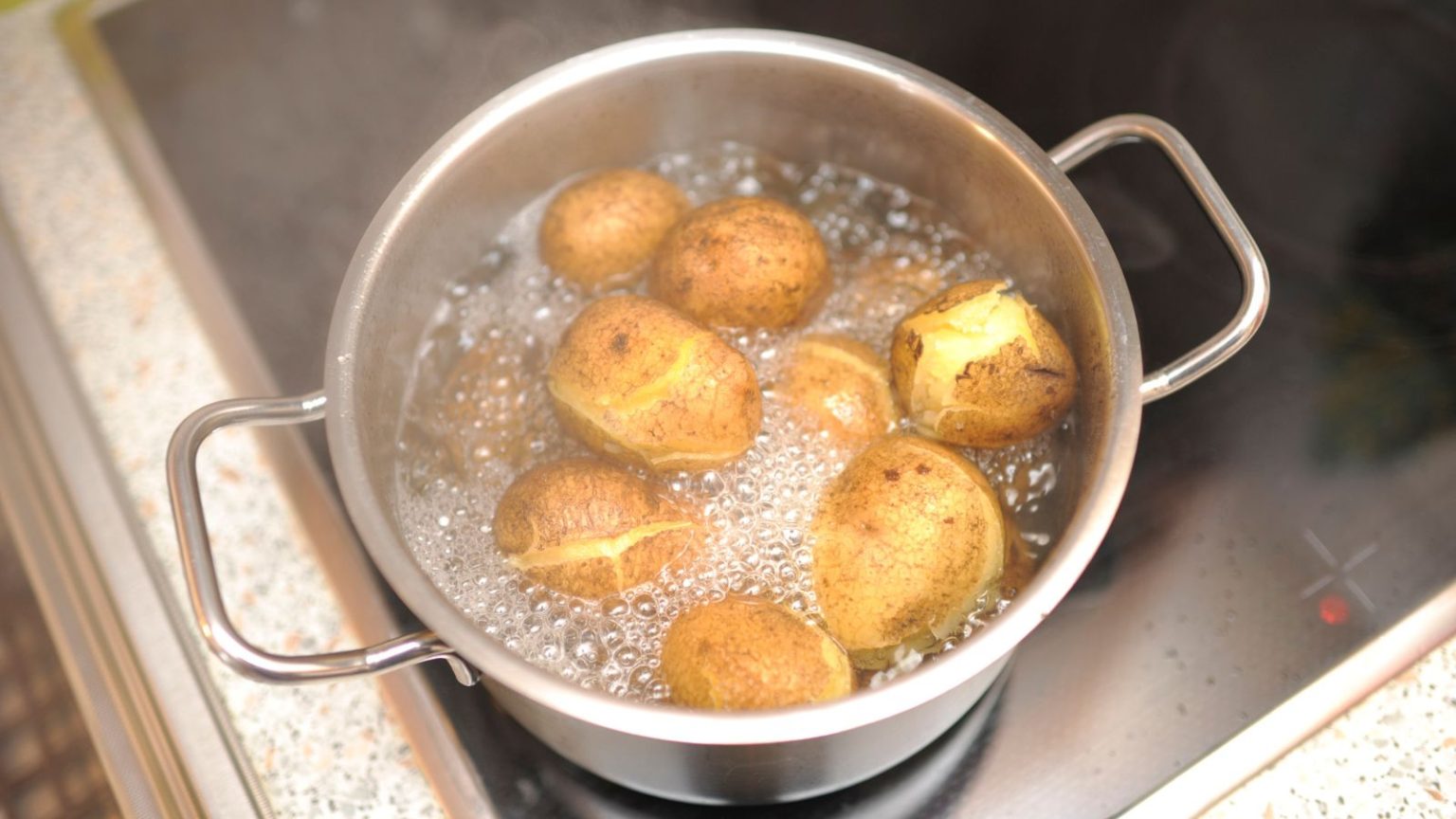 Are Sprouted Potatoes Safe To Eat? Here’s What You Should Know