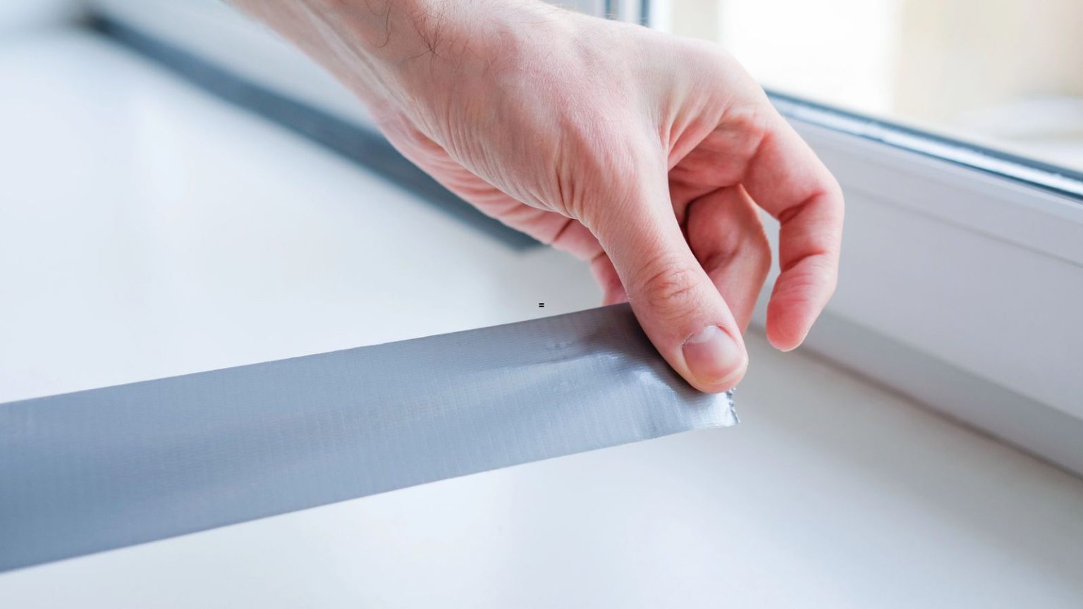 27 Ways You Can Use Duct Tape In A Survival Situation