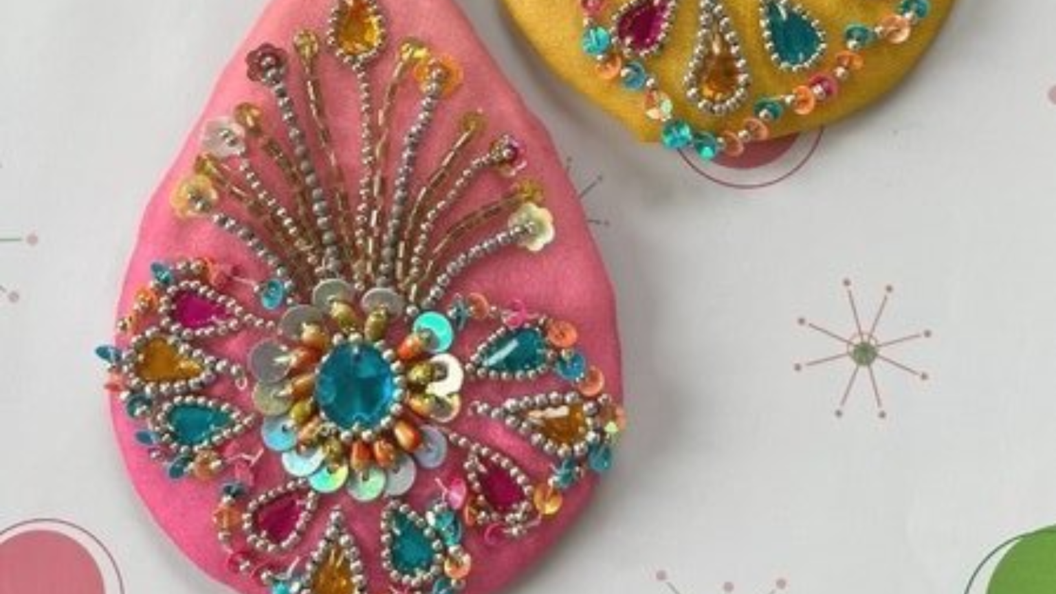 24 Cool Things To Make From Your Old, Worn-Out Clothes