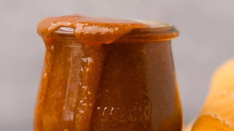 25 Sweet, Tangy, And Spicy Chutney Recipes That Taste Incredible
