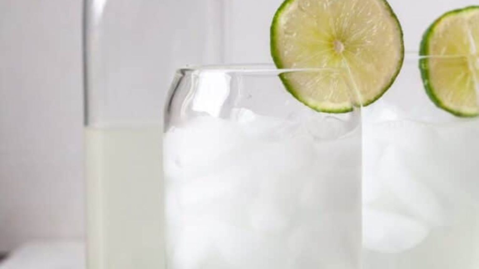 10 Refreshing Lime Drinks To Quench Your Thirst