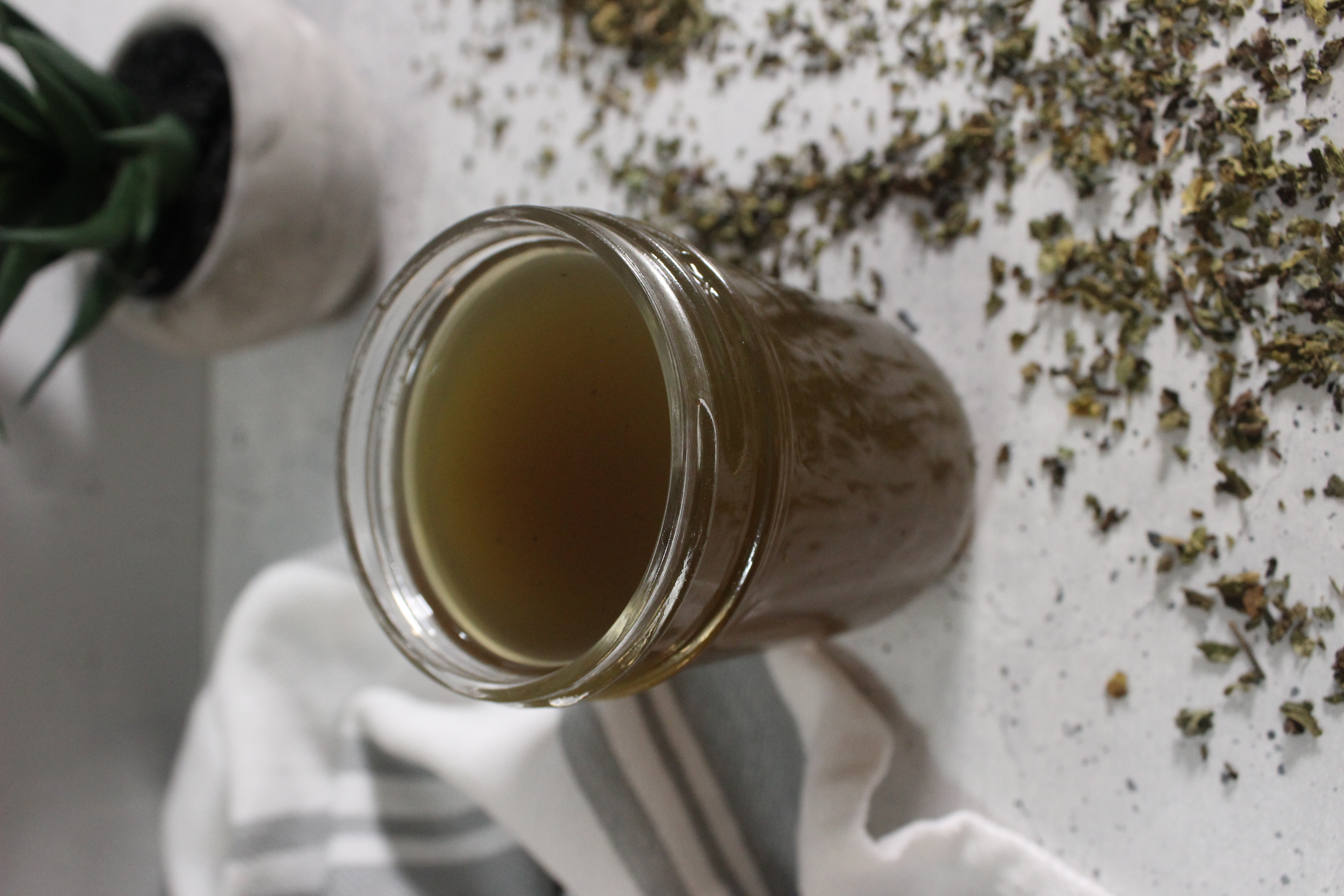 How To Make Comfrey Tea Fertilizer
